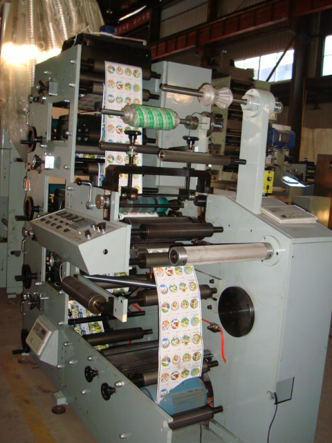 Automatic UV Flexographic Label Printing Machine from China ...