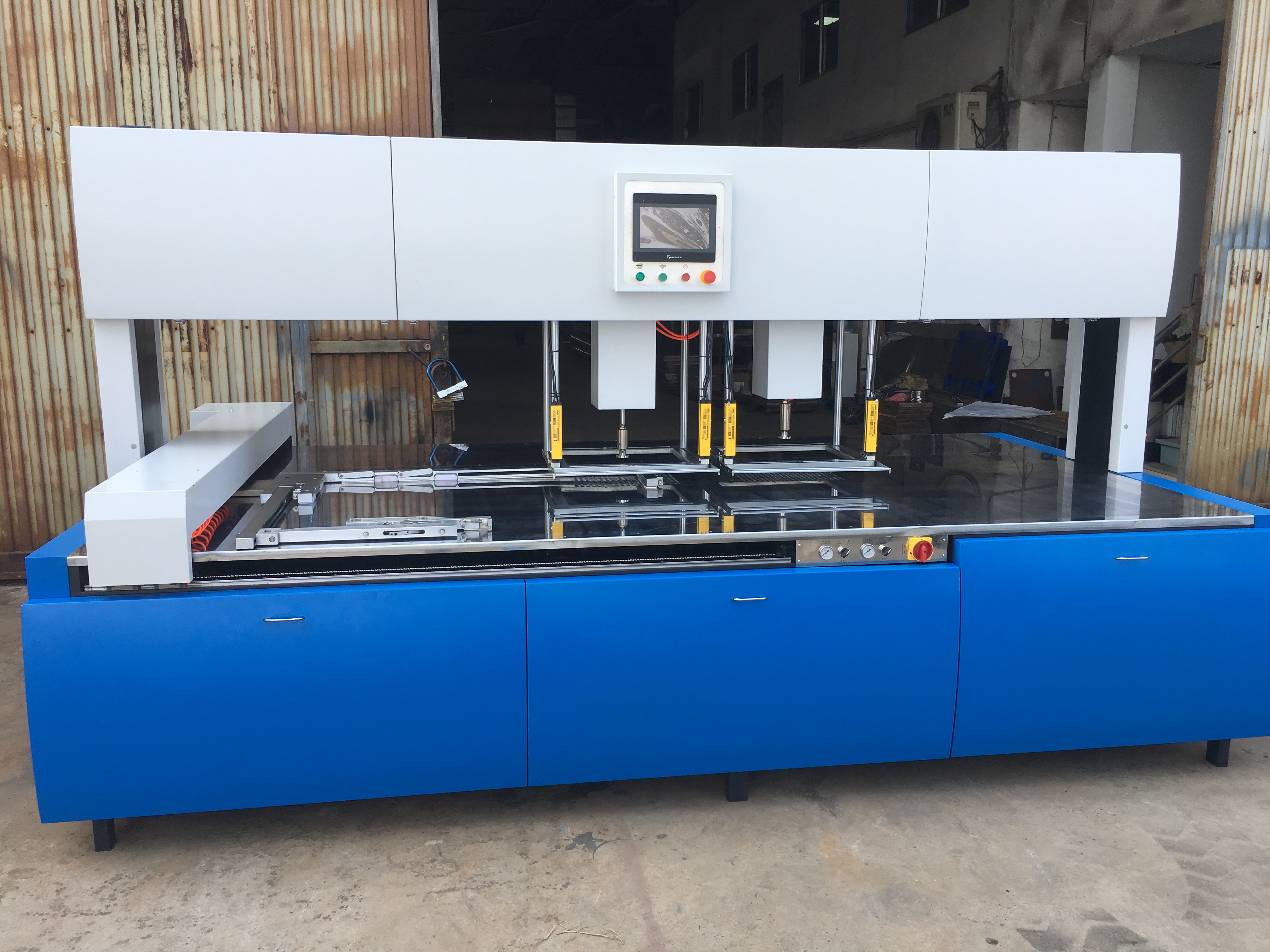 Automatic Stripping Machine With Mechanical Hand Take Off Device. from ...